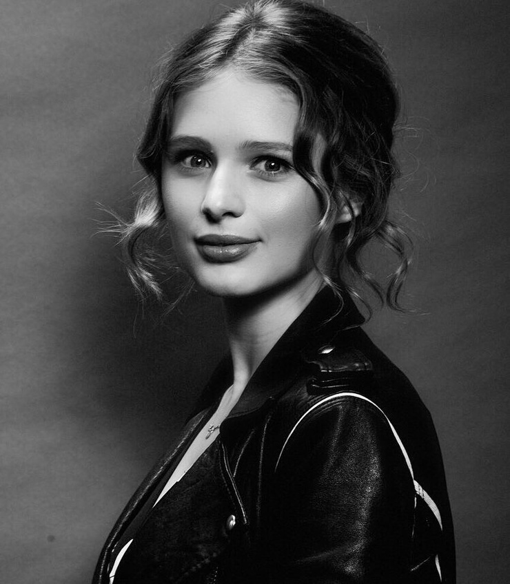 Picture of Alexandra Beaton