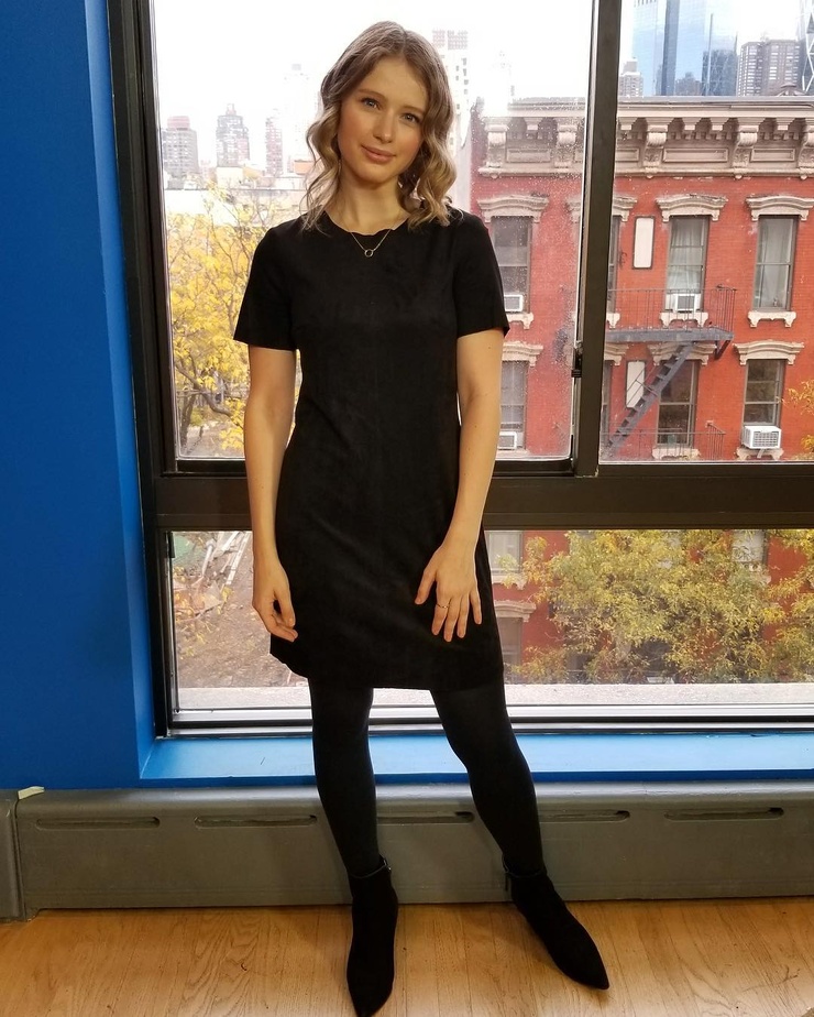 Picture of Alexandra Beaton