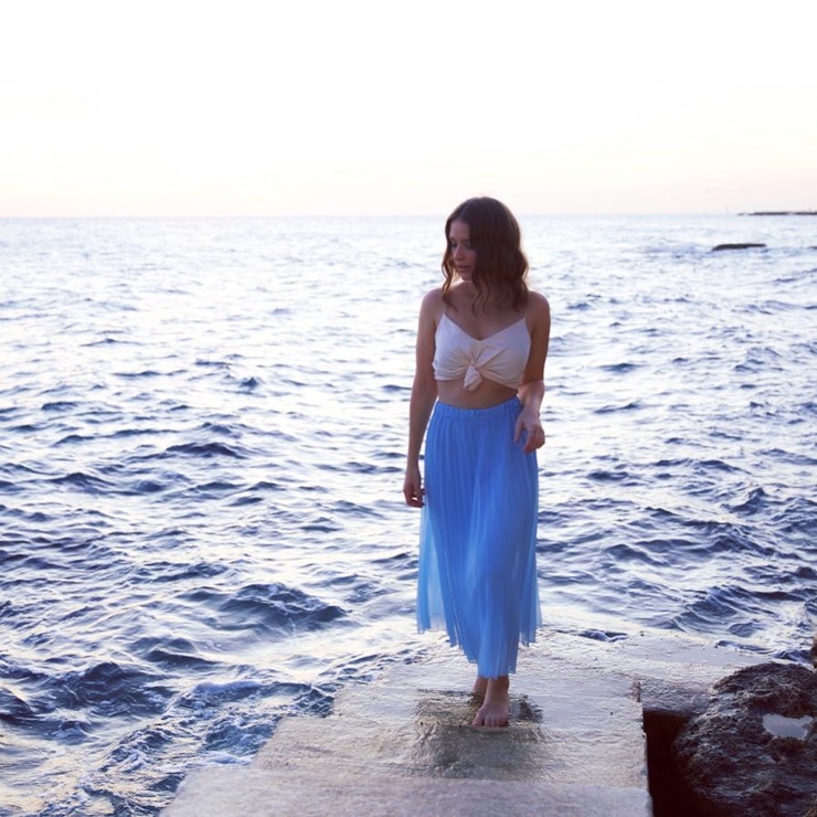 Picture of Alexandra Beaton