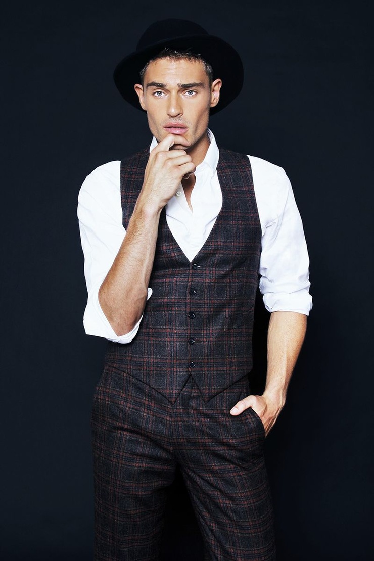 Picture of Lino Meiries