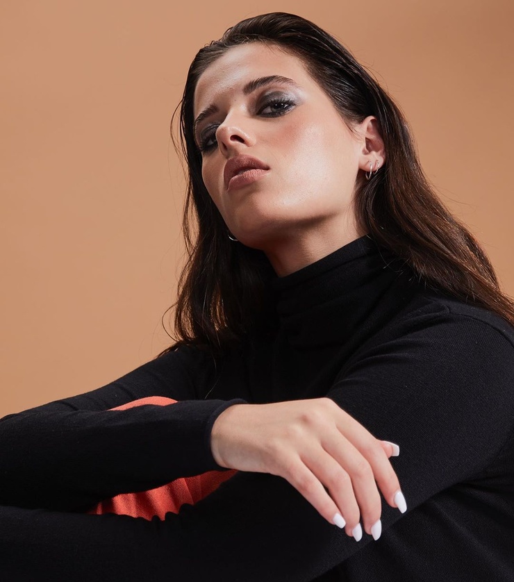 Image of taya brooks