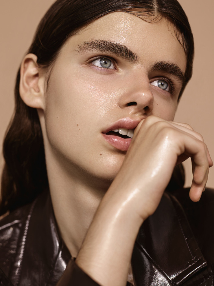 Picture of Maya Gunn