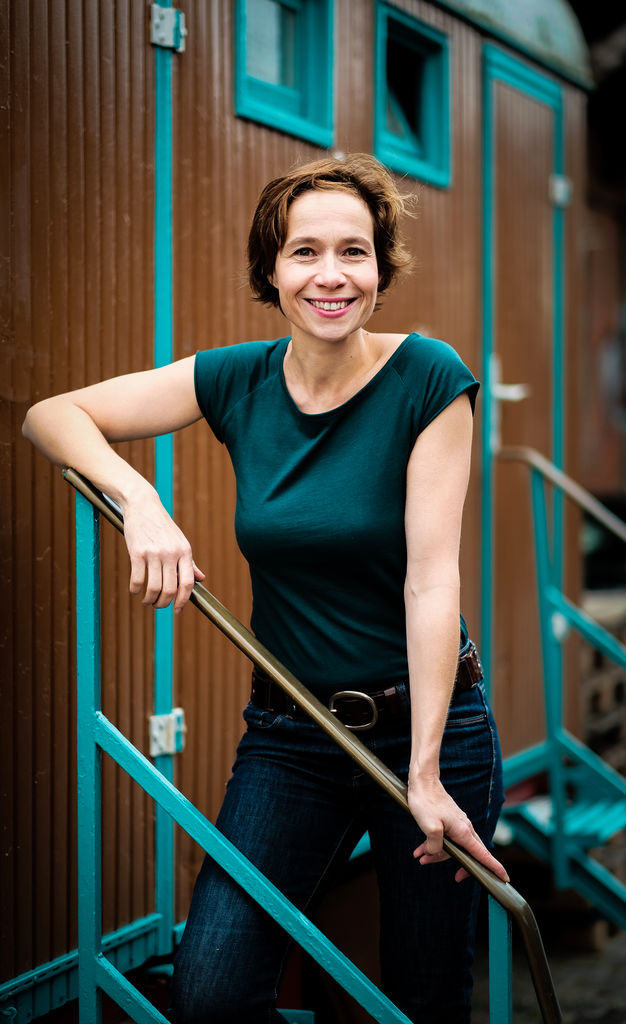 Kristin Lenhardt image