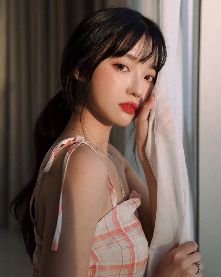 Picture of Jung Yoon