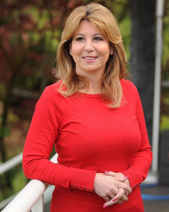 Picture of Dianne Watts