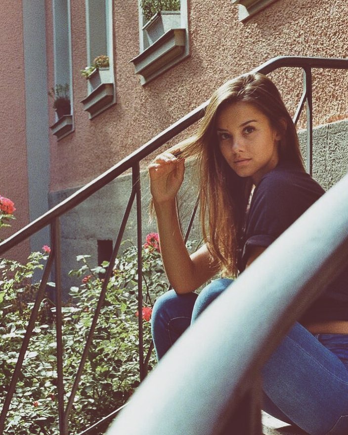 Image of NICOLA CAVANIS