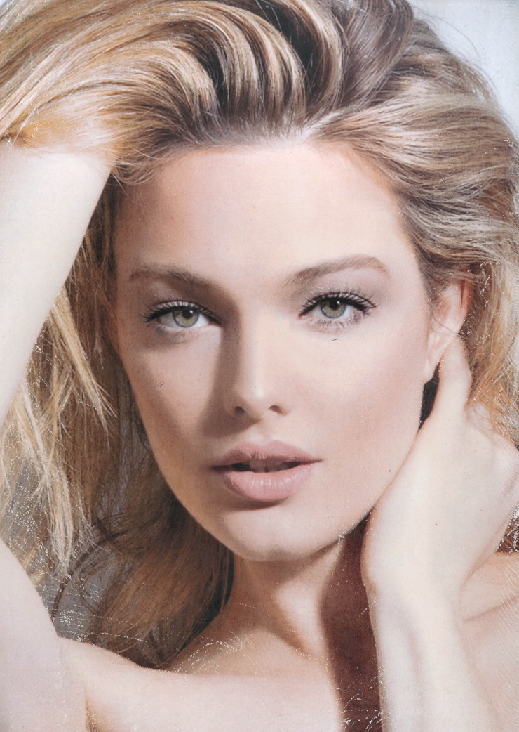 Image of lauren innes