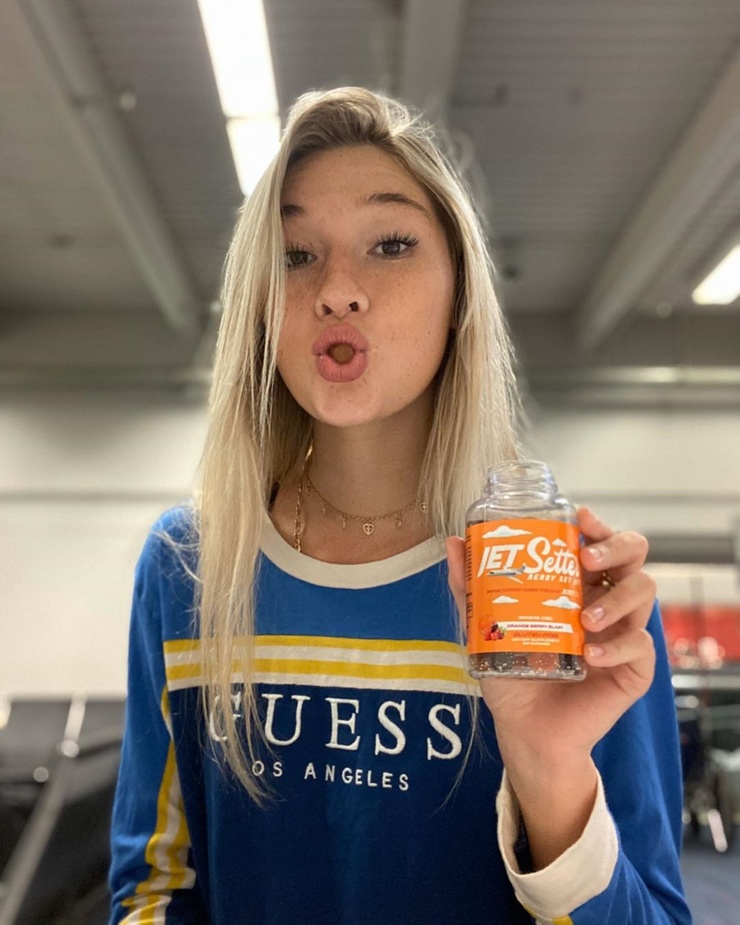 Picture of Kayla Jones ()