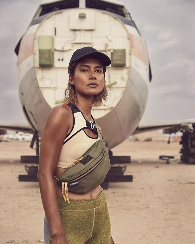 Picture of Ann Lorraine Colis