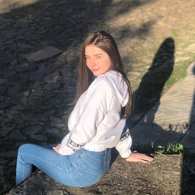 Picture of Feeh Hanzen