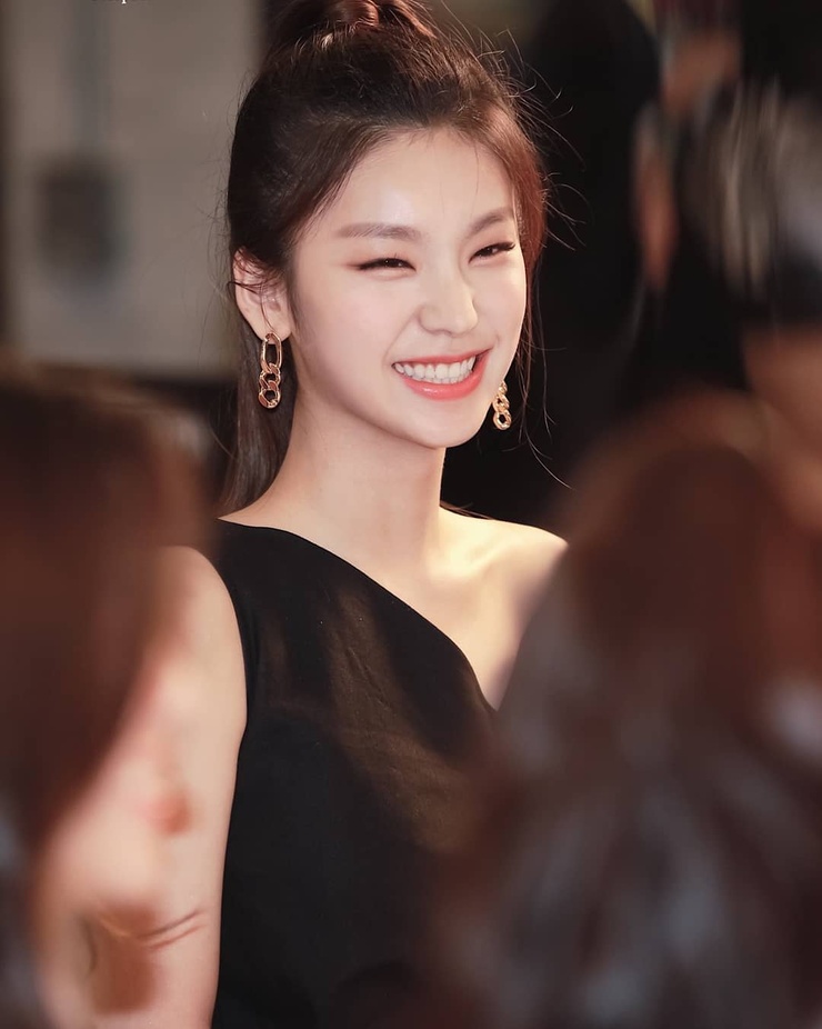 Picture of Yeji