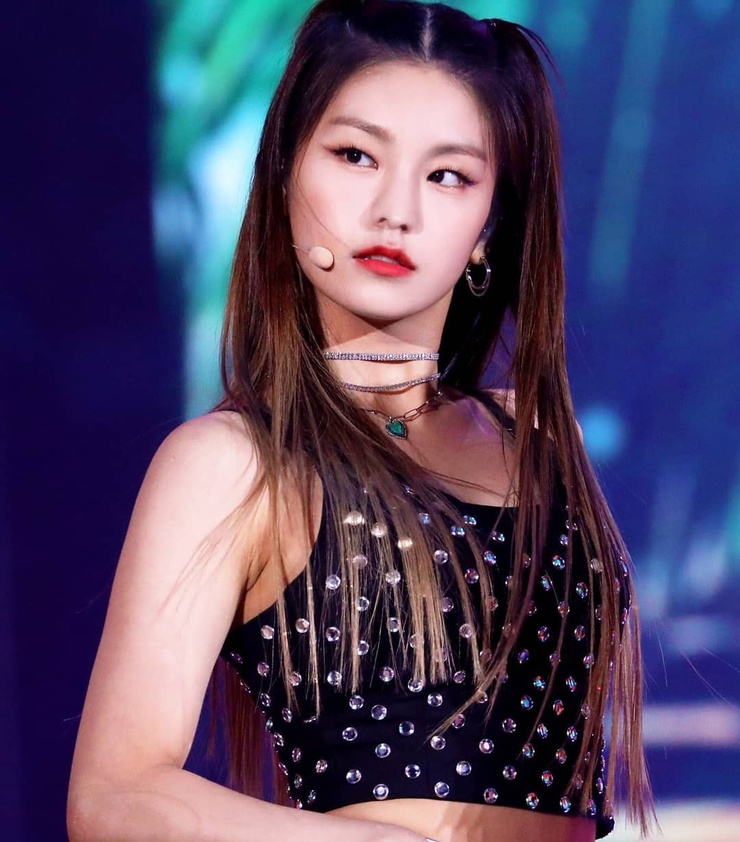 Picture of Yeji