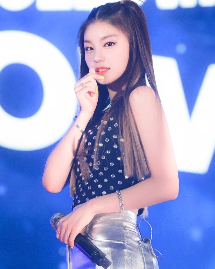Yeji image