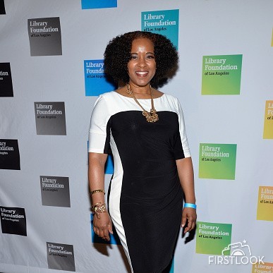 Picture of T'Keyah Crystal Keymáh