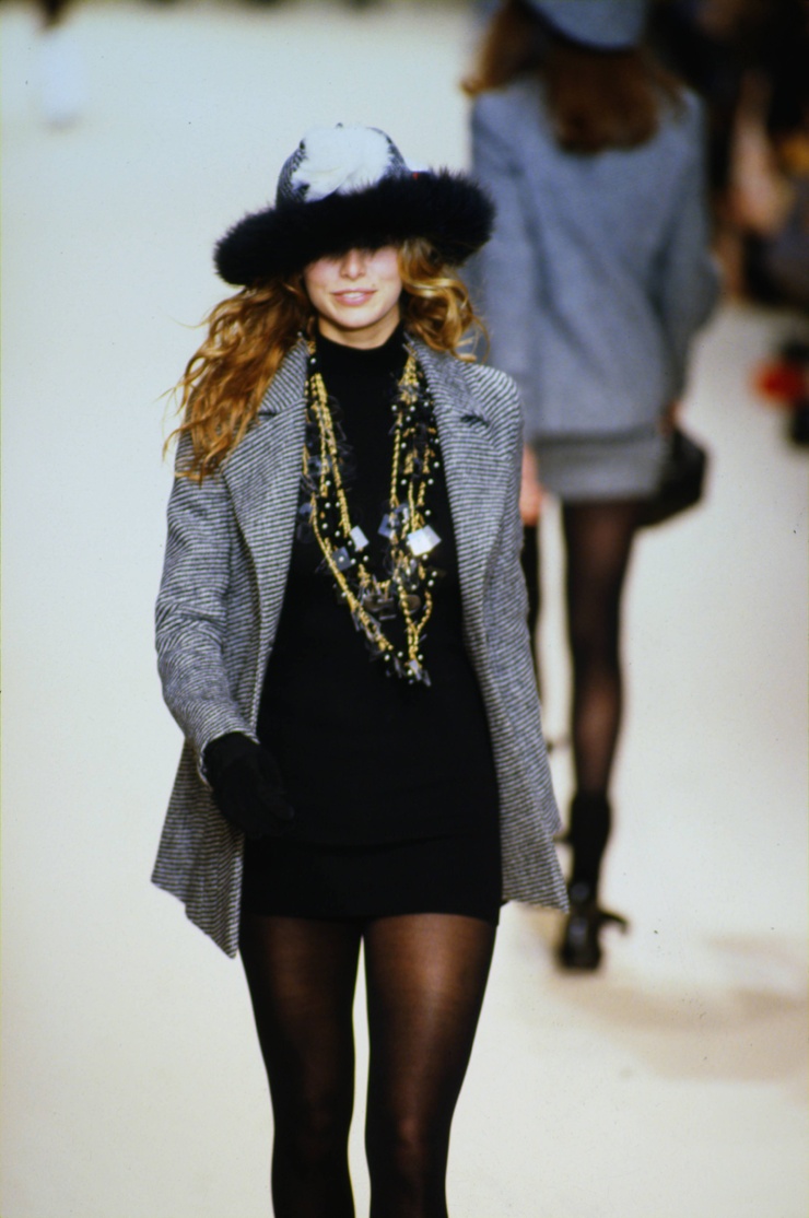 Niki Taylor Chanel RTW FW '94