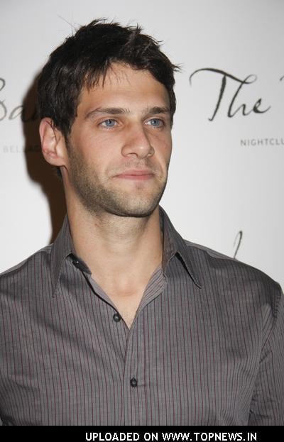 Justin Bartha picture