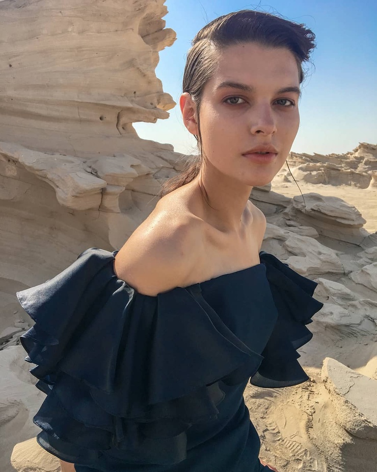 Alexandra Zotova image