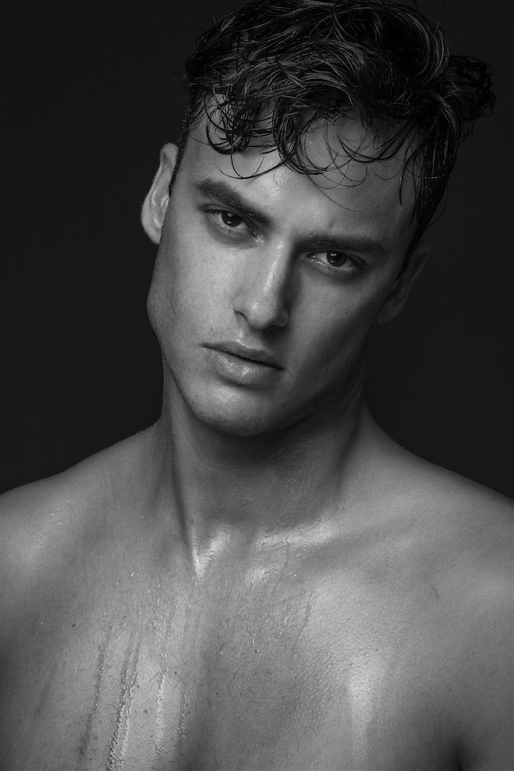 Picture of Tom Leigh