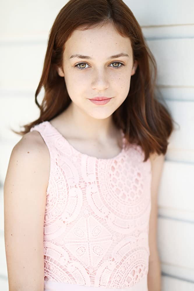 Picture of Sarah Giles