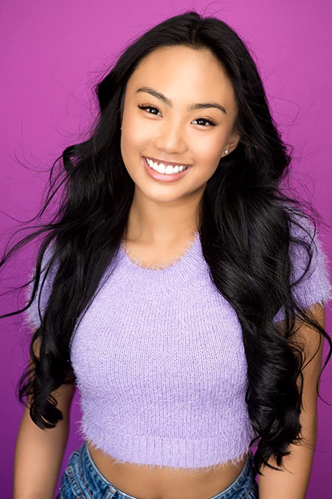 Victoria Caro image