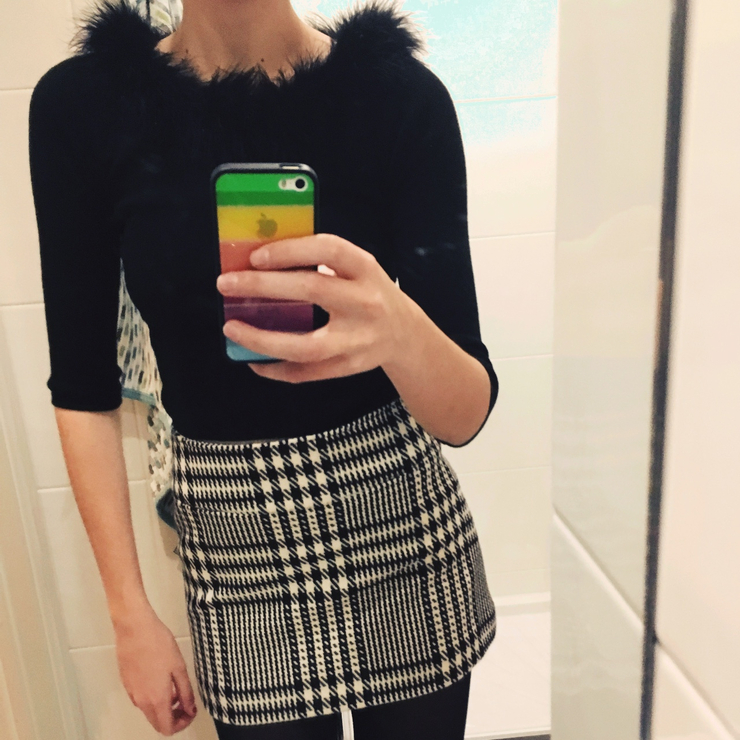 Picture of True vintage 90s feather trim marabou top