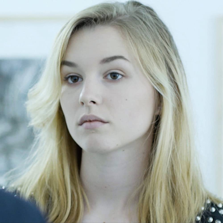 Zoë Harding picture