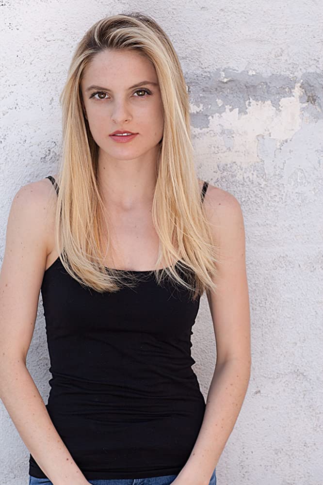 Picture of Cathryn Dylan