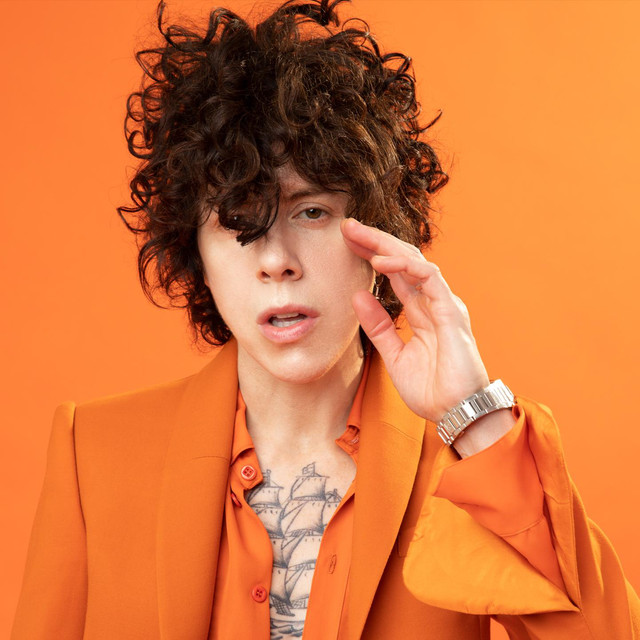 Picture of Laura Pergolizzi