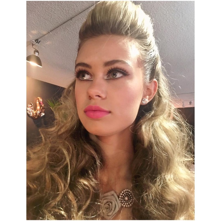 Picture of Elizabeth Jamrozy