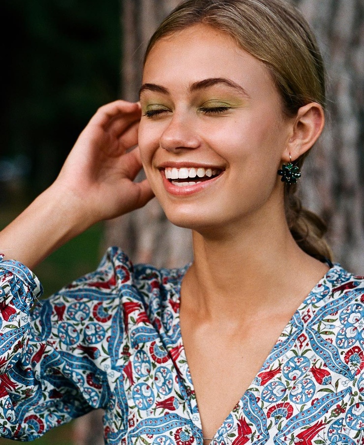 Picture of Elizabeth Jamrozy