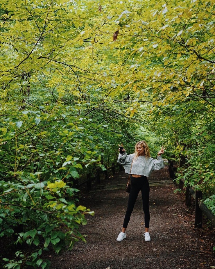 Elizabeth Jamrozy image