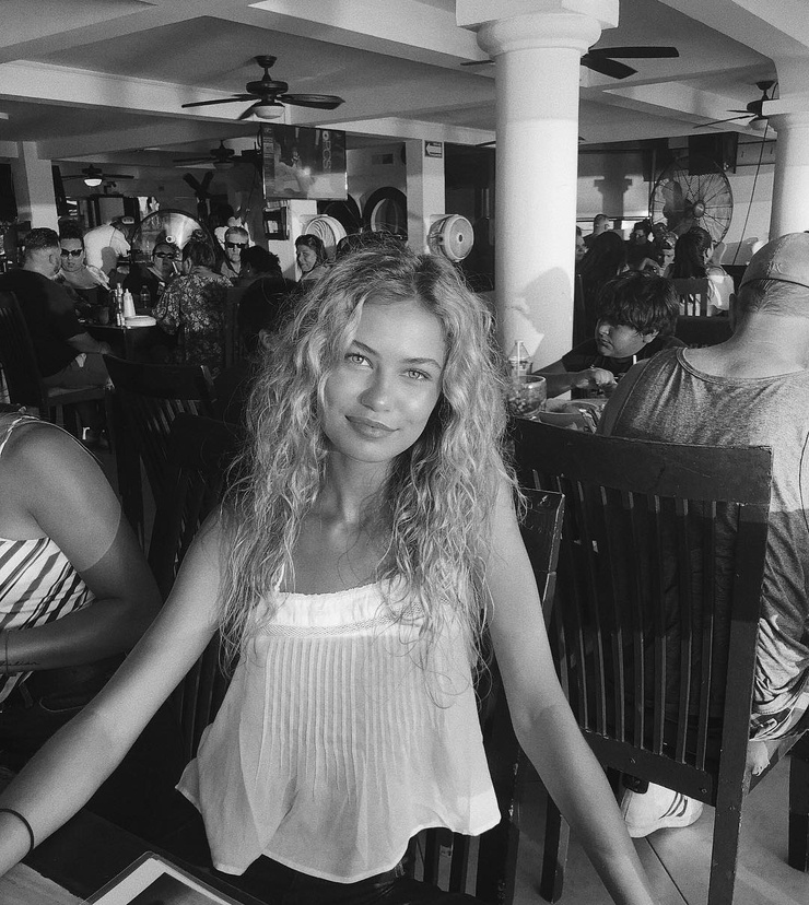 Picture of Elizabeth Jamrozy