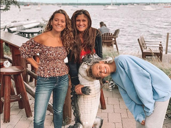 Elizabeth Jamrozy picture