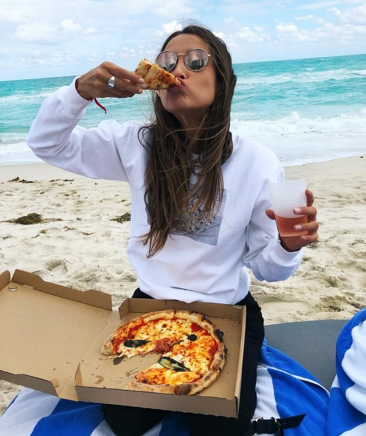 Anna Herrin image