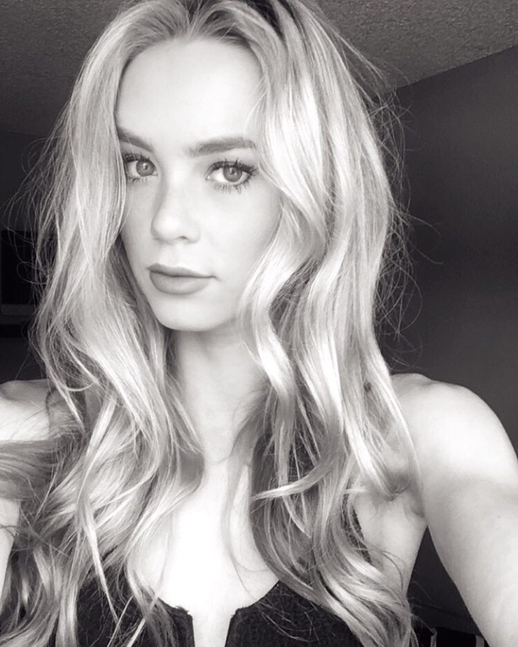 Picture of Amber Davis