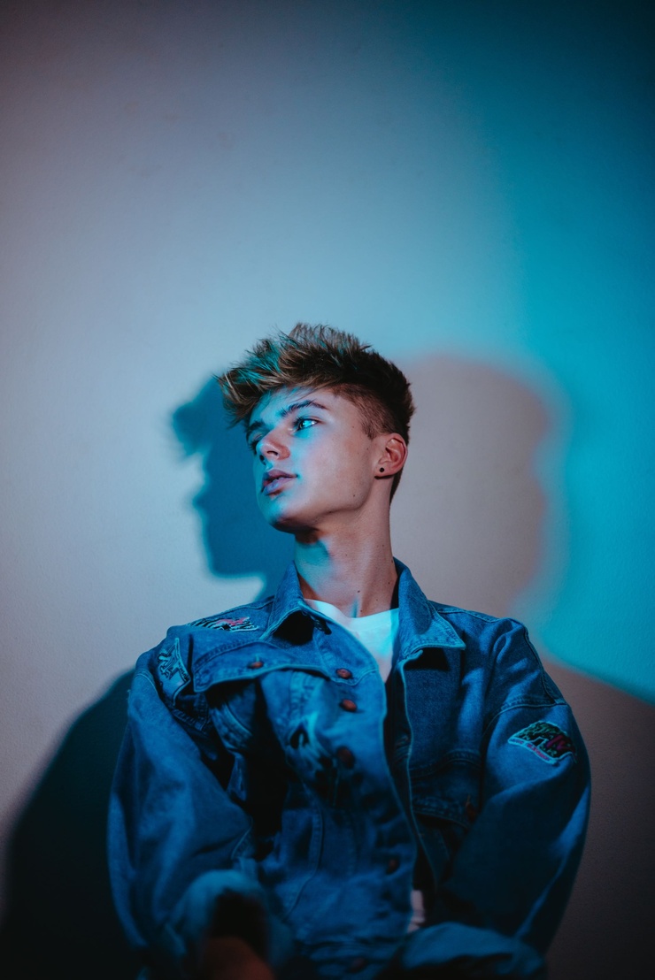 Picture of HRVY
