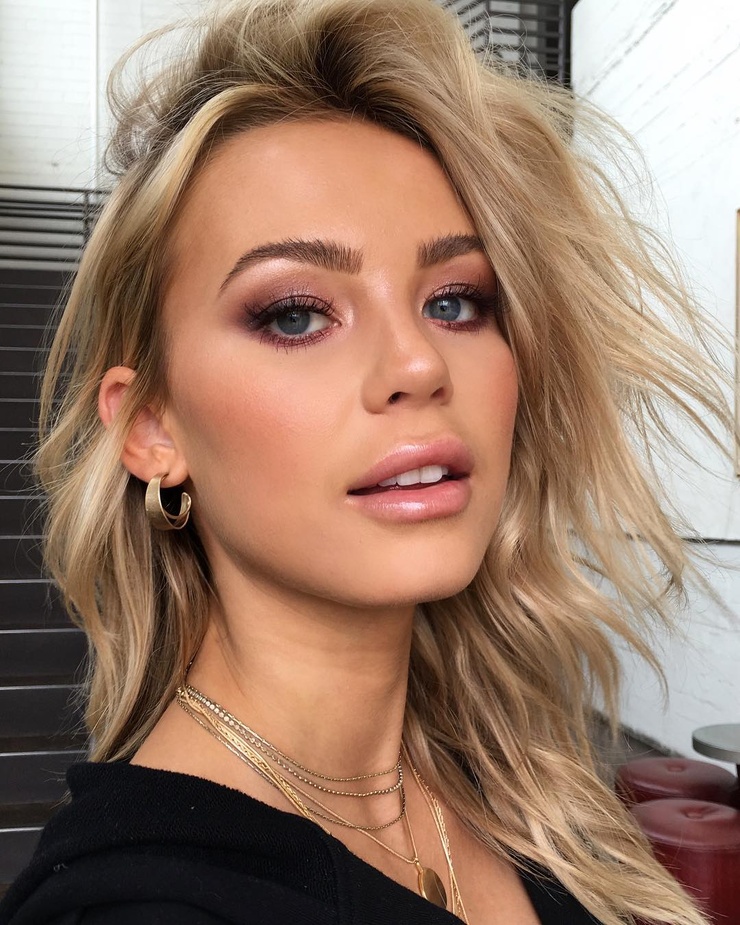 Picture of Amber Davis