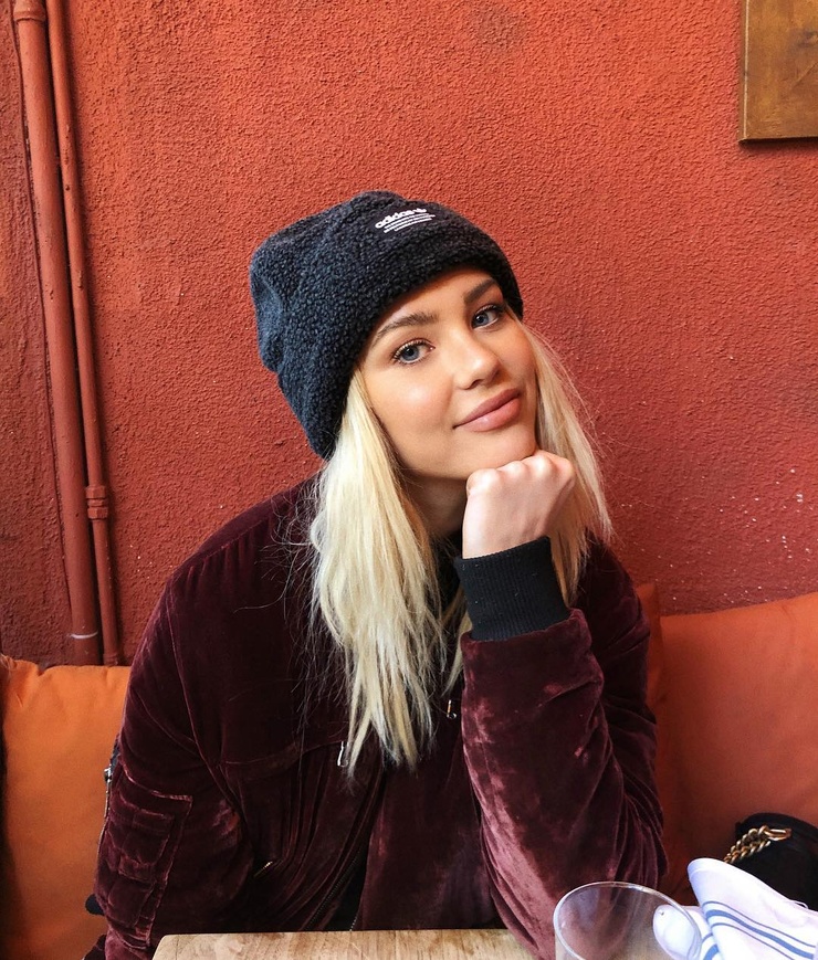 Picture of Amber Davis