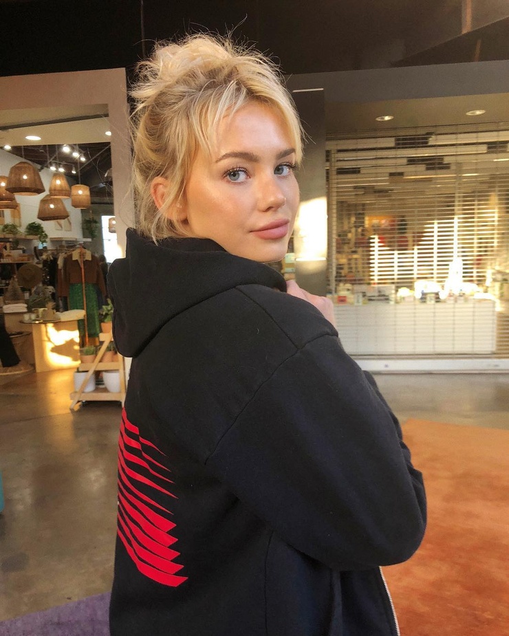 Picture of Amber Davis