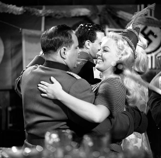 Howard Caine, Cynthia Lynn