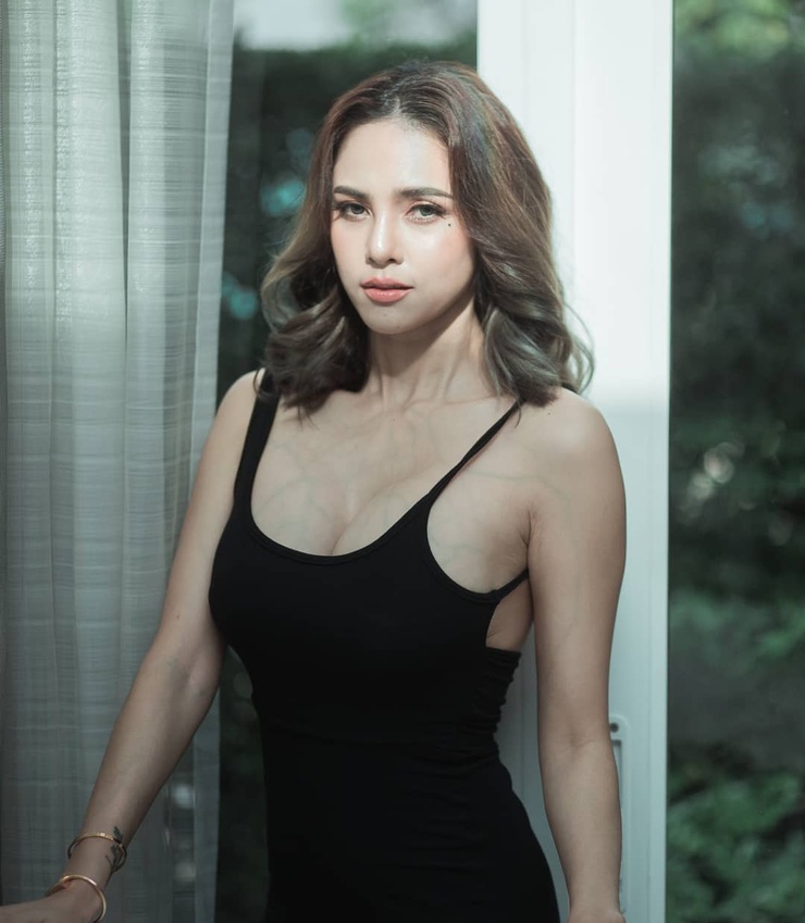 Picture of Aum Lukkana