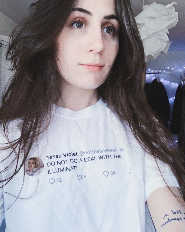 Picture of Dodie Clark