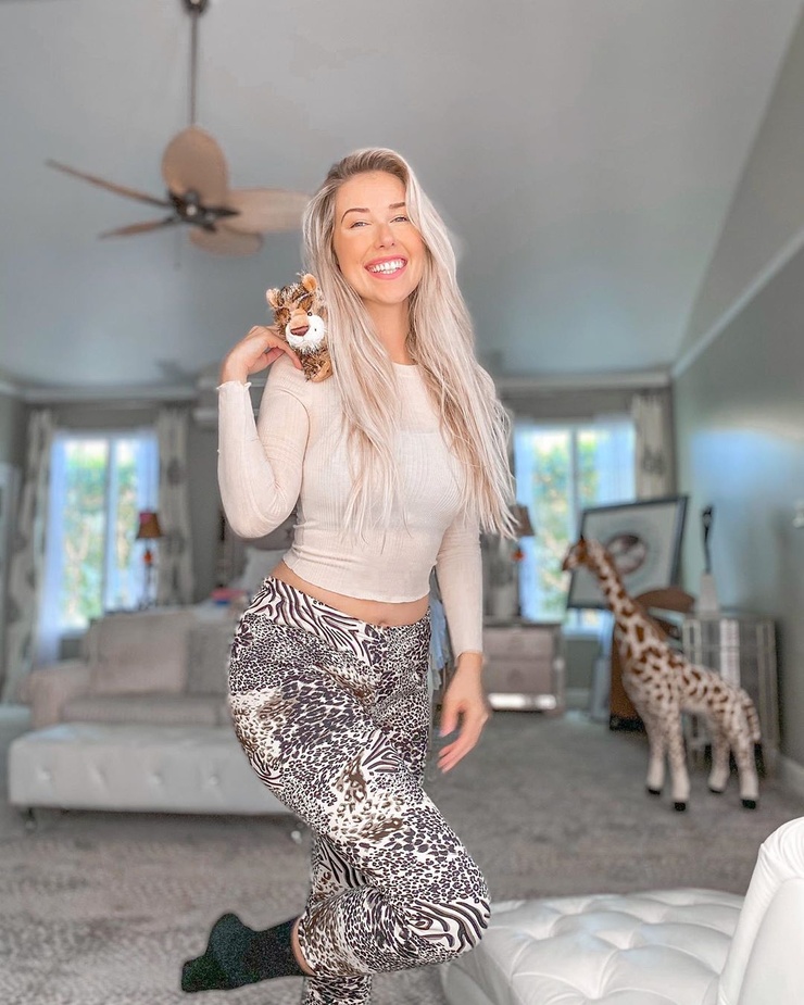 Picture of Noelle Foley