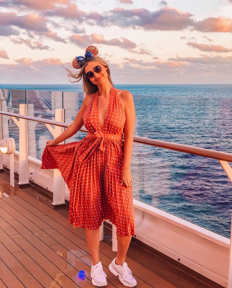 Picture of Noelle Foley