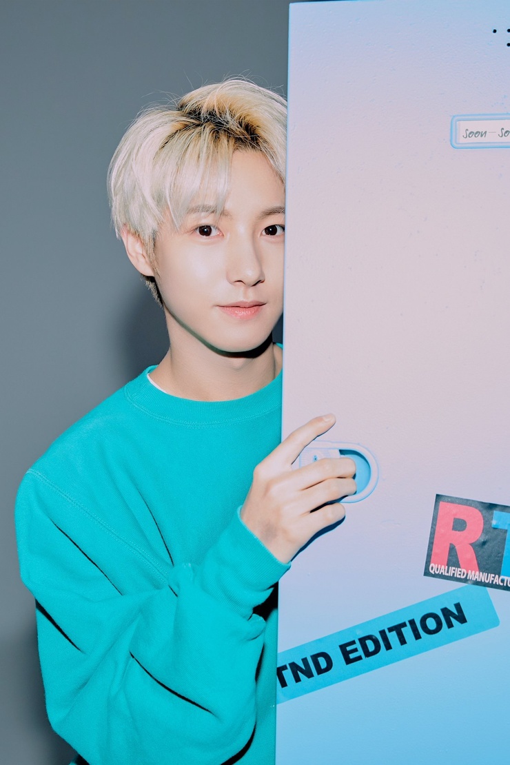 Picture of Renjun