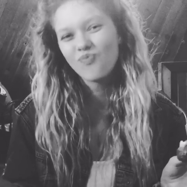 Picture of Maggie Laine