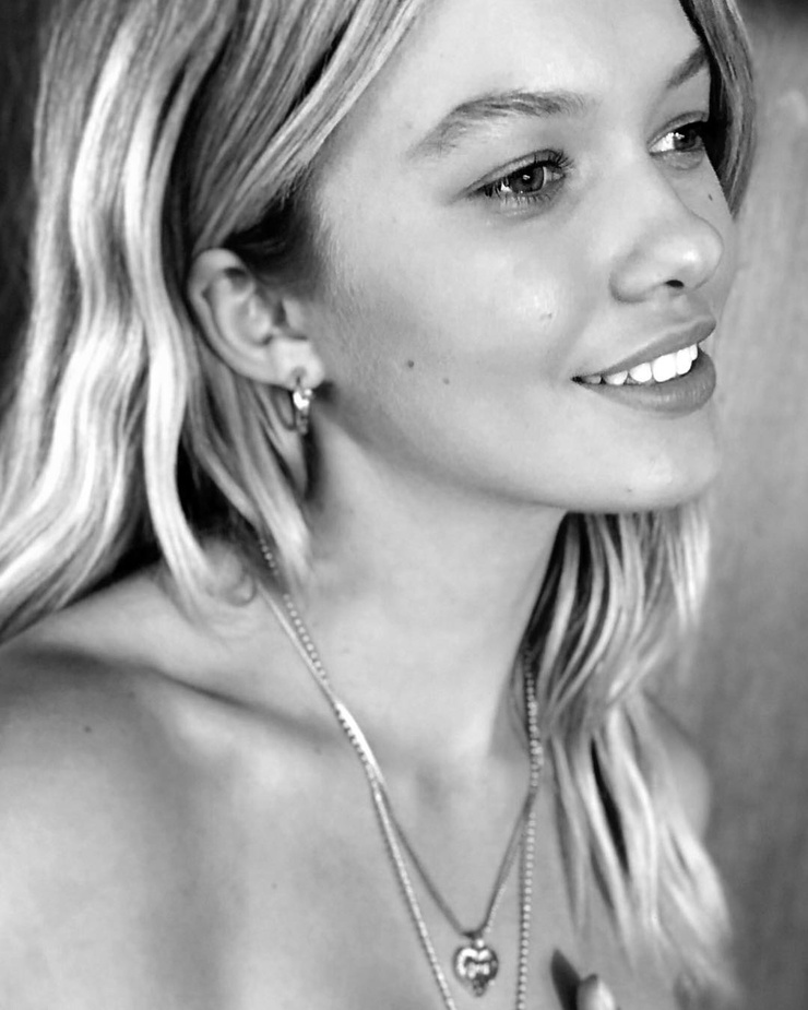 Picture of Maggie Laine