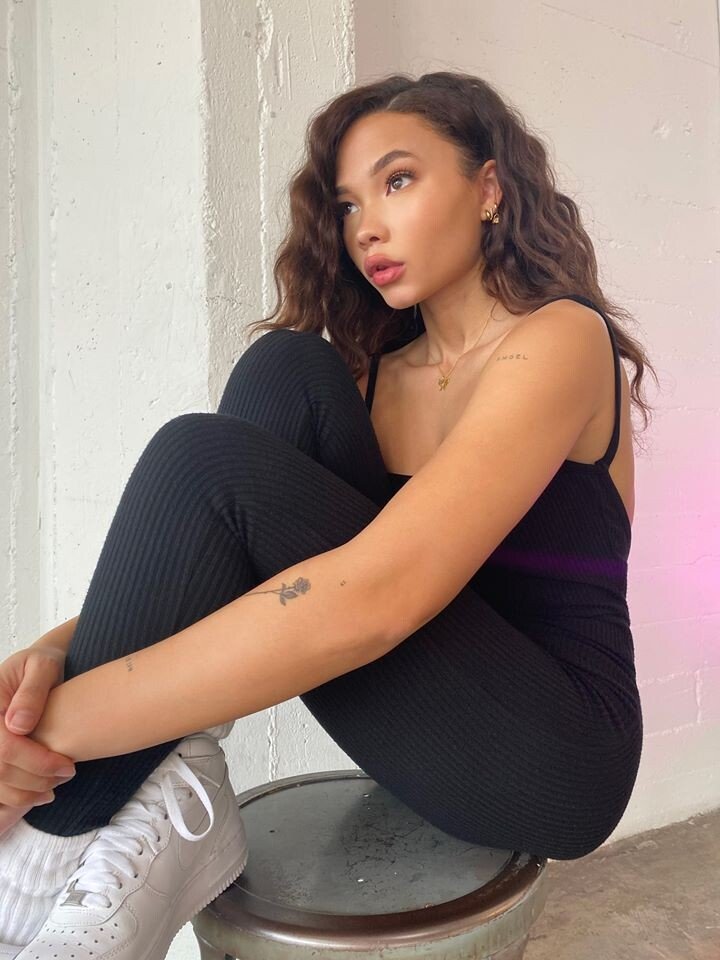 Picture of Ashley Moore (2)