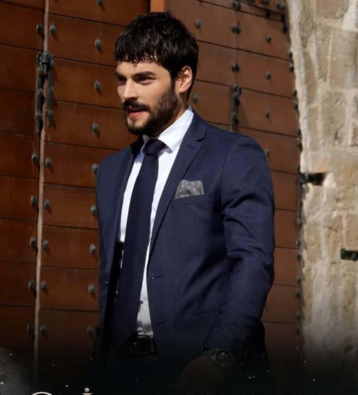 Picture of Akin Akinözü