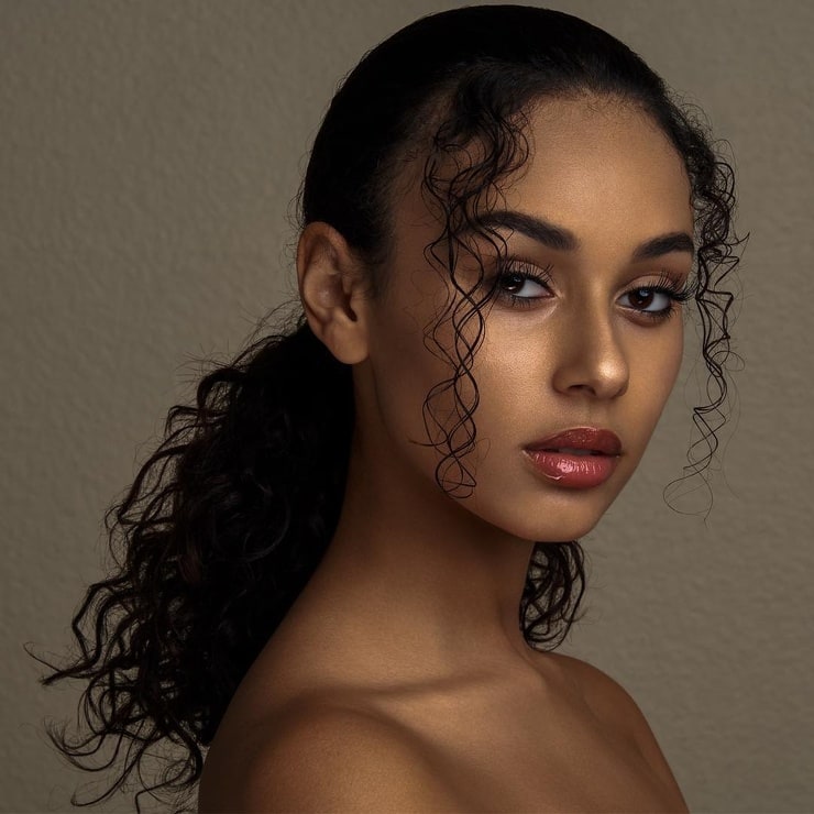Breah Hicks picture